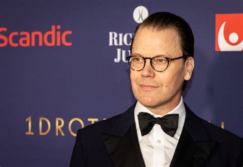 Prins Daniel Van Zweden Woest Toen Hij Beticht Werd Van Vreemdgaan “moest Tegengehouden Worden”