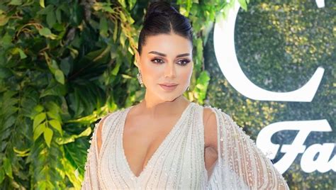 لحظات جمعت رانيا يوسف ببناتها الصداقة أساس علاقتهم مجلة الجميلة