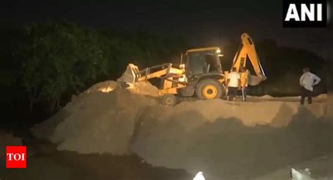 Situation Improved In Bawanas Jj Colony After Munak Canal Barrage