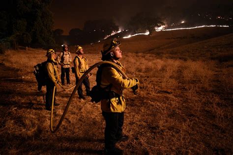 Scu And Czu Lightning Complex Fires Cause Stress As Fear Of Evacuation