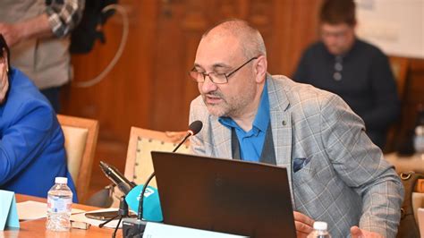 Проф Андрей Чорабнов ИТН Здравето е бизнес стока която се купува и продава ДАНС трябва да