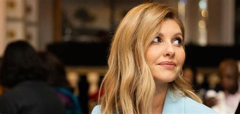 Зеленська зявилася в трендовому зеленому костюмі фото Oboz Ua