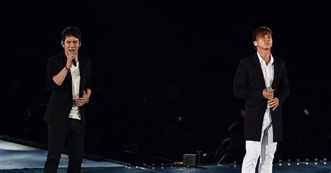 포토엔 플라이 투 더 스카이 감미로운 목소리sm콘서트