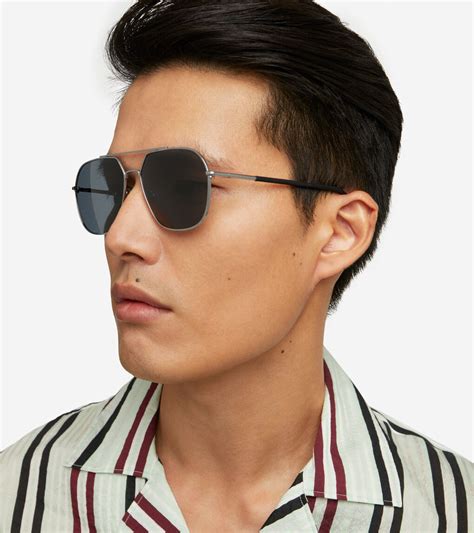 Mens Angular Navigator Sunglasses In Gunmetal Cole Haan