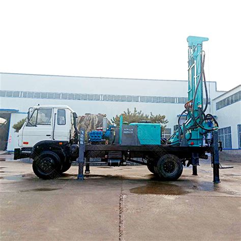 300m车载式水井钻机 Fyl 300民用气动钻井机 汽车底盘可定制 车载式水井钻机 山东利亨机械有限公司（销售部）