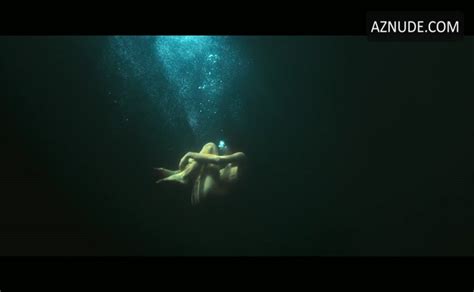 Ivan Hochman Butt Shirtless Scene In Love After Music AZMen