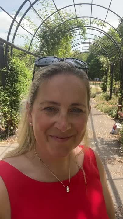 [video] Alice Bromage Mba Bsc Mcmi Frgs Frsa On Linkedin Coaching Leadership Resilience