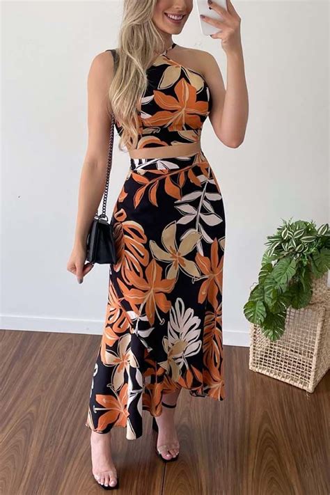 Planting Kisses Printed Tie Back Top And Skirt Suits Piece Dress High Waisted Skirt Two
