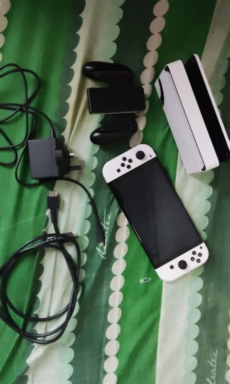 Switch Oled Video Gaming Video Game Consoles Nintendo On Carousell