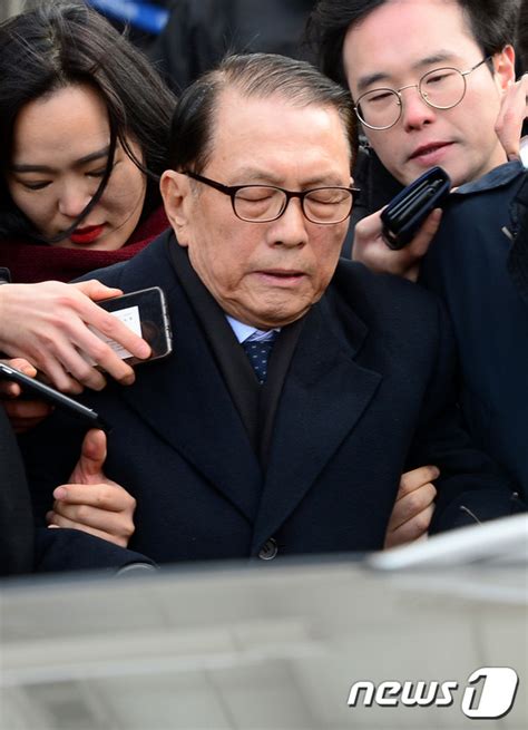성창호 판사 ‘블랙리스트 의혹 김기춘 구속 전 심문 마쳐 ‘결정은 언제