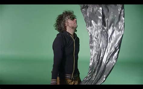 What Fresh Hell Is This Flaming Lips And Erykah Badu The First Time
