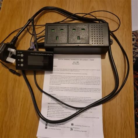 Reptile Digital Temperature Thermostat Day Night Vivarium Heating £10