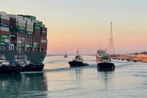 長賜輪擱淺7天脫困 蘇伊士運河恢復暢通 世界民報
