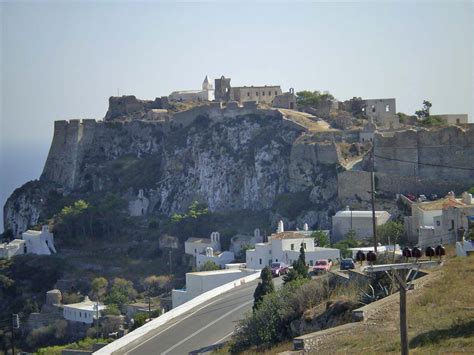 Άποψη της Χώρας των Κυθήρων Αρχιτεκτονική Ανάλυση Παραδοσιακών Κτηρίων και Συνόλων