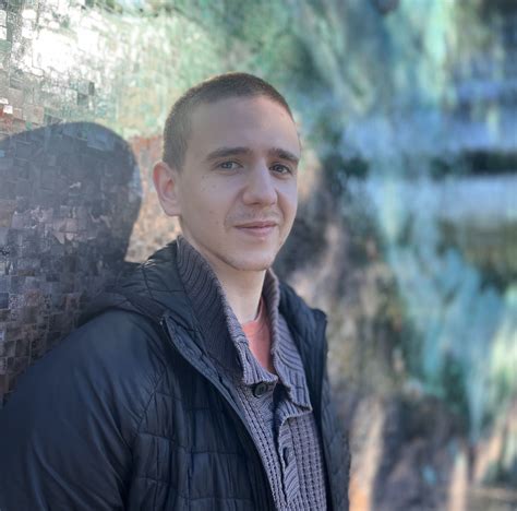 変革センター・ガル・ラズ・研究員