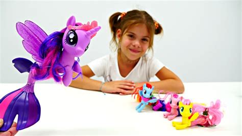 Видео для девочек Литл Пони превратились в русалок Youtube