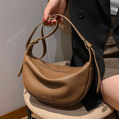 여성용 패션 핸드백 디자이너 크로스바디 백 레이디 여행 호보백 Sac A 메인 빈티지 소프트 가죽 숄더백 신제품