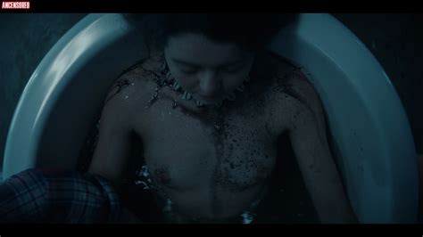 Naked Jayli Wolf In Y The Last Man