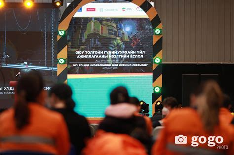 ФОТО Оюу толгойн гүний уурхайн үйлдвэрлэлийг эхлүүллээ