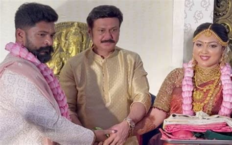 നടൻ ബൈജുവിൻ്റെ മകൾ ഐശ്വര്യ വിവാഹിതയായി താരനിറവിൽ ചടങ്ങുകൾ Actor Baiju Santhosh Baiju Santhosh