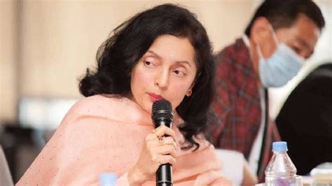 कौन हैं चीन पाकिस्तान को फटकार लगाने वालीं रुचिरा कंबोज जो Un कमीशन की