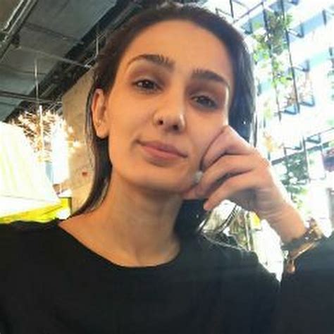 Cristina Florescu Youtube