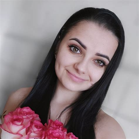 Анастасия Сафонова Youtube