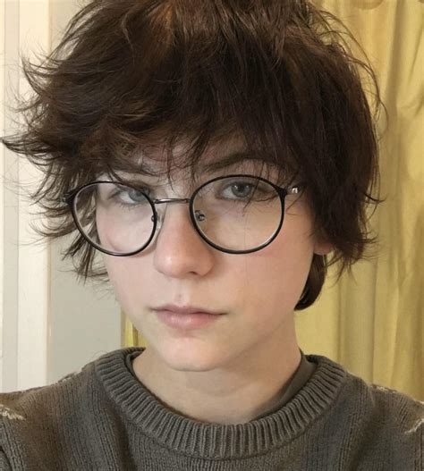 Ive Been Wearing Makeup In Public Recently Rfemboy