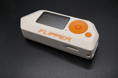 Flipper Zero フリッパーゼロ【動作確認済】 By メルカリ