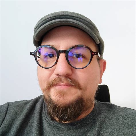 Juan Manuel Vera Medium