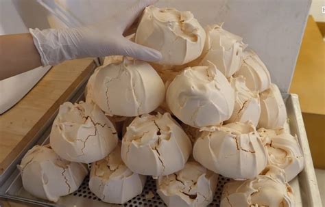 바삭하고 쫀득한 머랭 케이크 인스티즈instiz 이슈 카테고리