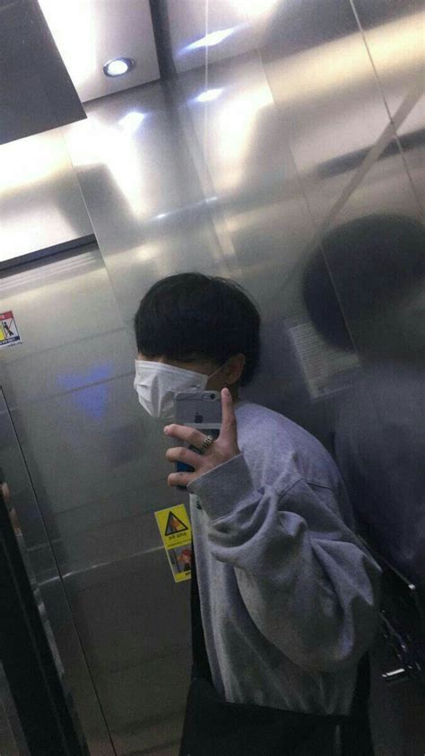 Korea Boy Make It Rain Korean Artist Single Person Ulzzang Boy Korean Men Asian Boys