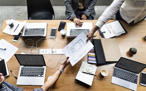 Learn The Difference Between Software Vs Application Tateeda Global