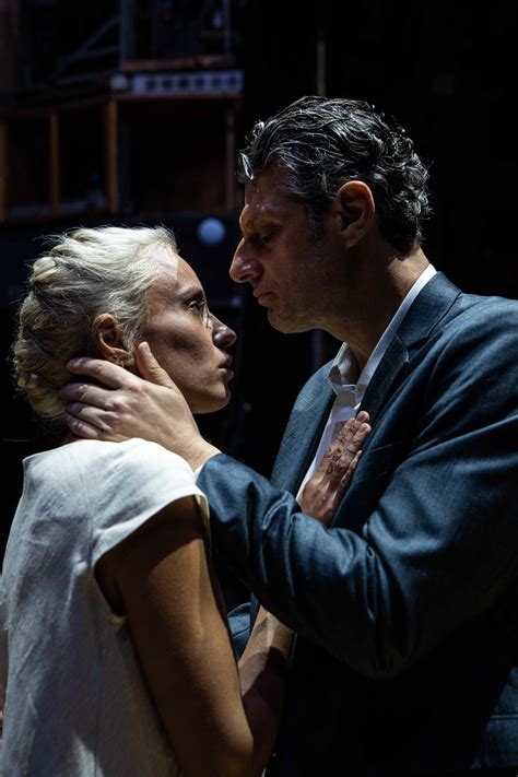 Медея Представление Народен театър „Иван Вазов“