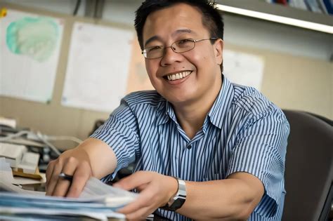 Quantum Entanglement Reveals Strange Metals Unique Electron Behavior At Critical Point