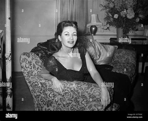 Yvonne De Carlo Yvonne De Carlo Was A Canadian American Actress