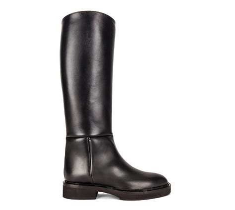 18 Best Leather Boots For Women Of 2024 According To Editors