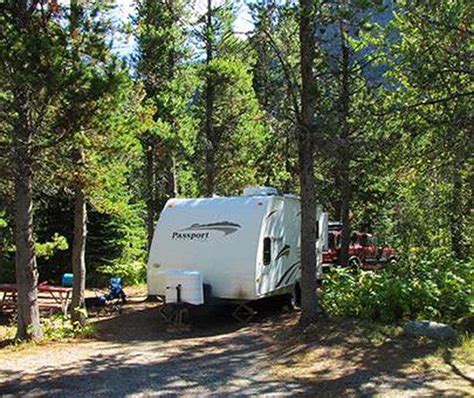 Many Glacier Campground — Glacier National Park Browning Mt
