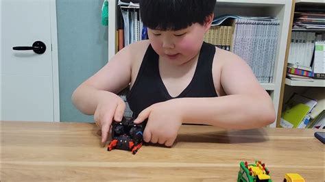 헬로카봇 뱅 썬런뱅 썬런 미우 파이트라 3단 합체 로봇 장난감 소개 한준tv Youtube