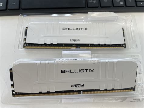 Crucial Ballistix White Pomnilnik Ram 32 Gb Kit 2x16gb Ddr4 3200
