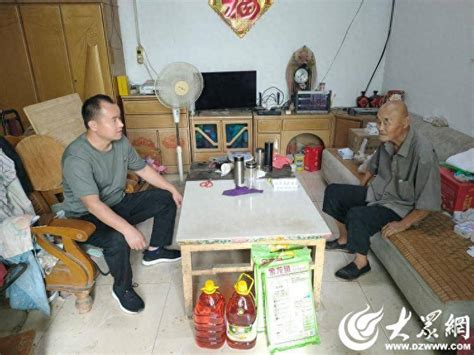 嘉祥县老僧堂镇开展庆祝“八一”建军节系列活动慰问军人家庭组织