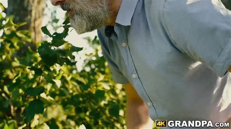 Beauty With Glasses And Tattoos Satisfies Old Player Eporner