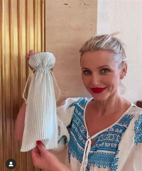 49 Year Old Cameron Diaz Recently Showed What She Actually Looks Like