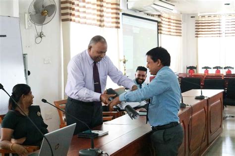 නායයෑම් හා ආපදා අවදානම් ජනාවාස වල ඔරොත්තු දීමේ හැකියාව ගොඩනැඟීම පිළිබඳව