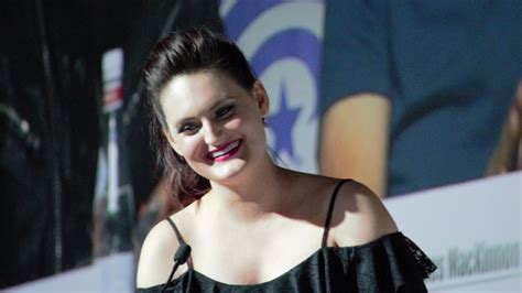 Interview Mary Chieffo Talks Klingon Sex And Lrells Future On Star Trek Discovery