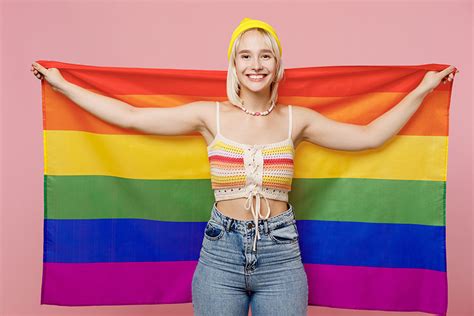 How Do You Deal With Woke Women Girls Chase