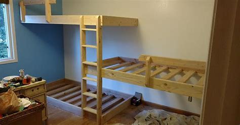 I Built A Triple Bunk For My Three Daughters With Just 2x6 2x4 1x4 And 1x2 Album On Imgur