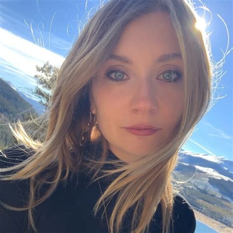 Shelagh Herbert Shelagh Herbert • Threads Say More