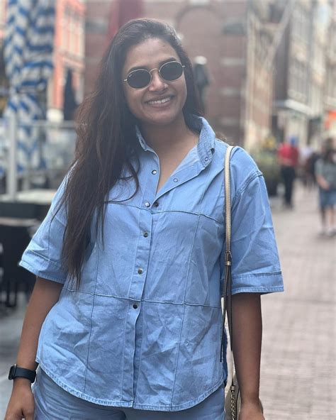 Hari Teja Shared Her Netherlands Vacation Photos On Instagram Hari Teja Photos ఫారిన్