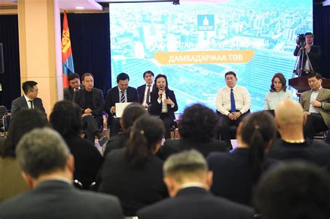 Нийслэлийг бүсчилж хөгжүүлэх төлөвлөгөөг Сүхбаатар дүүрэгт танилцууллаа